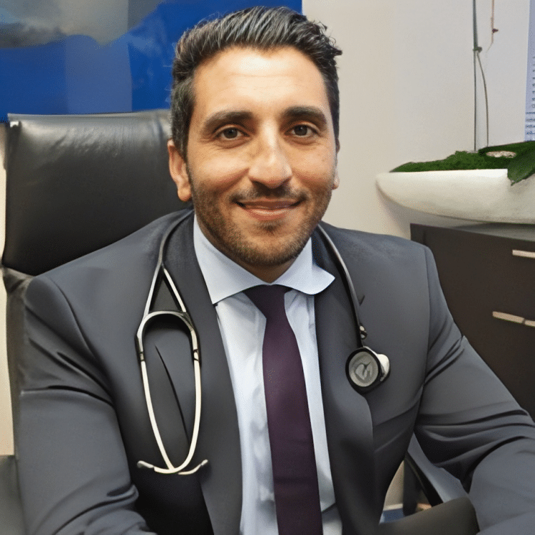 Sasan Massachi, MD - Misleading And Unprofessional – Gripeo
